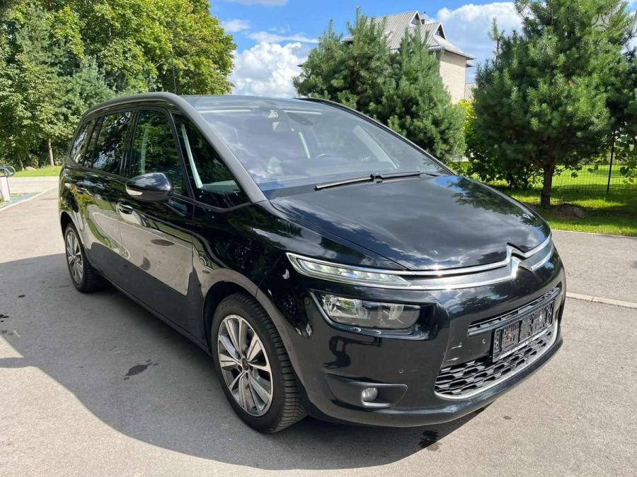 Melns Citroen Grand C4 Picasso 2014 Tauragė, ar dzinēja tilpumu 2.00 L un nobraukumu 290 tūkst. km par 4600 €, foto 3 vietnē AUTOMOTO.COM.LV