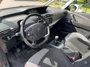 Melns Citroen Grand C4 Picasso 2014 Tauragė, ar dzinēja tilpumu 2.00 L un nobraukumu 290 tūkst. km par 4600 €, foto 9 vietnē AUTOMOTO.COM.LV
