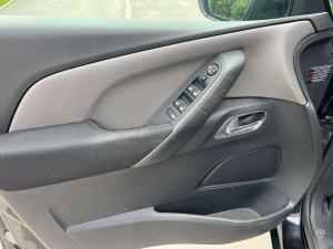 Melns Citroen Grand C4 Picasso 2014 Tauragė, ar dzinēja tilpumu 2.00 L un nobraukumu 290 tūkst. km par 4600 €, foto 17 vietnē AUTOMOTO.COM.LV