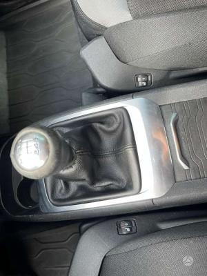 Melns Citroen Grand C4 Picasso 2014 Tauragė, ar dzinēja tilpumu 2.00 L un nobraukumu 290 tūkst. km par 4600 €, foto 19 vietnē AUTOMOTO.COM.LV