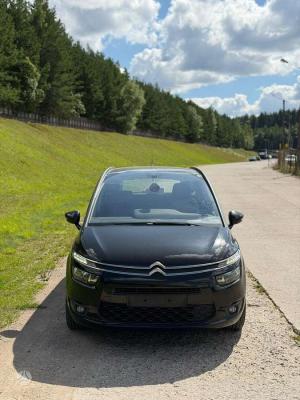 Black Citroen Grand C4 Picasso 2014 in Vilnius, with an engine capacity of 1.56 L and mileage of 320 thousand km for 4600 €, photo 3 on AUTOMOTO.COM.LV