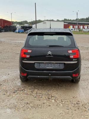 Black Citroen Grand C4 Picasso 2014 in Vilnius, with an engine capacity of 1.56 L and mileage of 310 thousand km for 4500 €, photo 6 on AUTOMOTO.COM.LV
