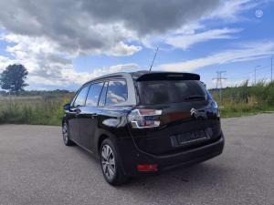 Melns Citroen Grand C4 Picasso 2015 Marijampole, ar dzinēja tilpumu 2.00 L un nobraukumu 228 tūkst. km par 5650 €, foto 3 vietnē AUTOMOTO.COM.LV