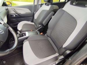 Melns Citroen Grand C4 Picasso 2015 Marijampole, ar dzinēja tilpumu 2.00 L un nobraukumu 228 tūkst. km par 5650 €, foto 8 vietnē AUTOMOTO.COM.LV