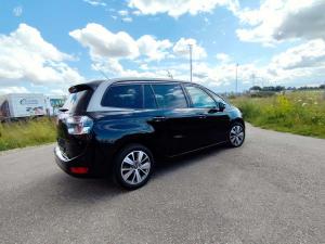 Melns Citroen Grand C4 Picasso 2015 Marijampole, ar dzinēja tilpumu 2.00 L un nobraukumu 228 tūkst. km par 5650 €, foto 19 vietnē AUTOMOTO.COM.LV