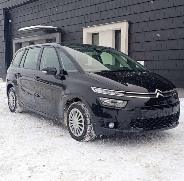 Melns Citroen Grand C4 Picasso 2016 Kauņa, ar dzinēja tilpumu 1.56 L un nobraukumu 217 tūkst. km par 5200 €, foto 5 vietnē AUTOMOTO.COM.LV