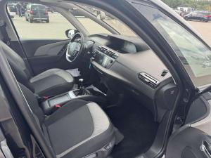 Black Citroen Grand C4 Picasso 2016 in Marijampole, with an engine capacity of 2.00 L and mileage of 205 thousand km for 7800 €, photo 10 on AUTOMOTO.COM.LV