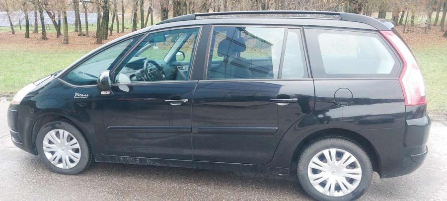 Melns Citroen Grand C4 Picasso 2017 Kauņa, ar dzinēja tilpumu 2.00 L un nobraukumu 246 tūkst. km par 1300 €, foto 8 vietnē AUTOMOTO.COM.LV