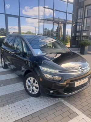 Melns Citroen Grand C4 Picasso 2017 Kauņa, ar dzinēja tilpumu 1.60 L un nobraukumu 252 tūkst. km par 6250 €, foto 4 vietnē AUTOMOTO.COM.LV