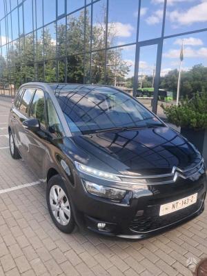 Melns Citroen Grand C4 Picasso 2017 Kauņa, ar dzinēja tilpumu 1.60 L un nobraukumu 252 tūkst. km par 6250 €, foto 7 vietnē AUTOMOTO.COM.LV
