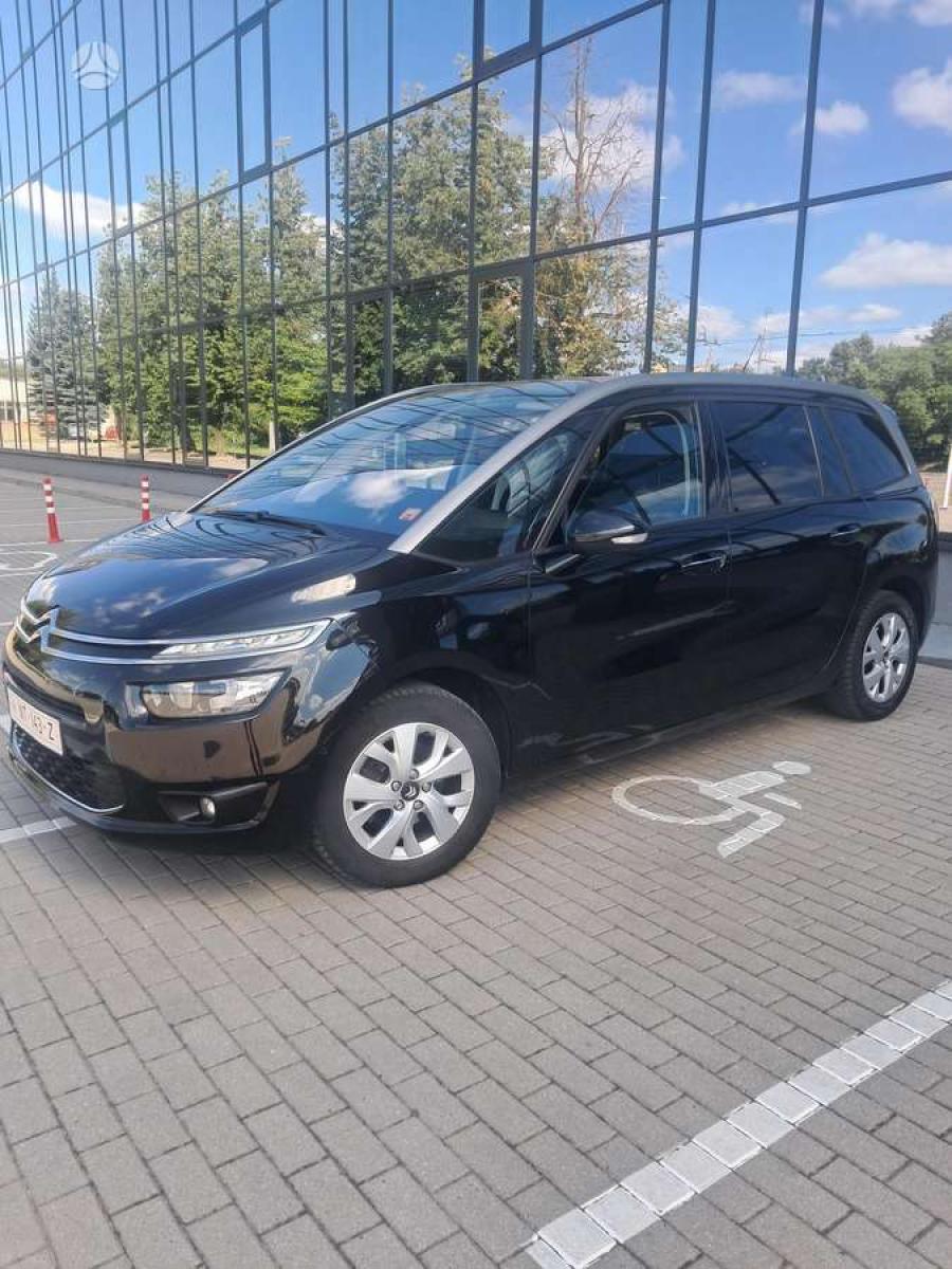 Melns Citroen Grand C4 Picasso 2017 Kauņa, ar dzinēja tilpumu 1.60 L un nobraukumu 252 tūkst. km par 6250 €, foto 9 vietnē AUTOMOTO.COM.LV