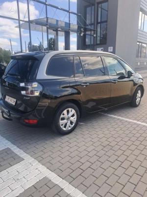 Melns Citroen Grand C4 Picasso 2017 Kauņa, ar dzinēja tilpumu 1.60 L un nobraukumu 252 tūkst. km par 6250 €, foto 10 vietnē AUTOMOTO.COM.LV