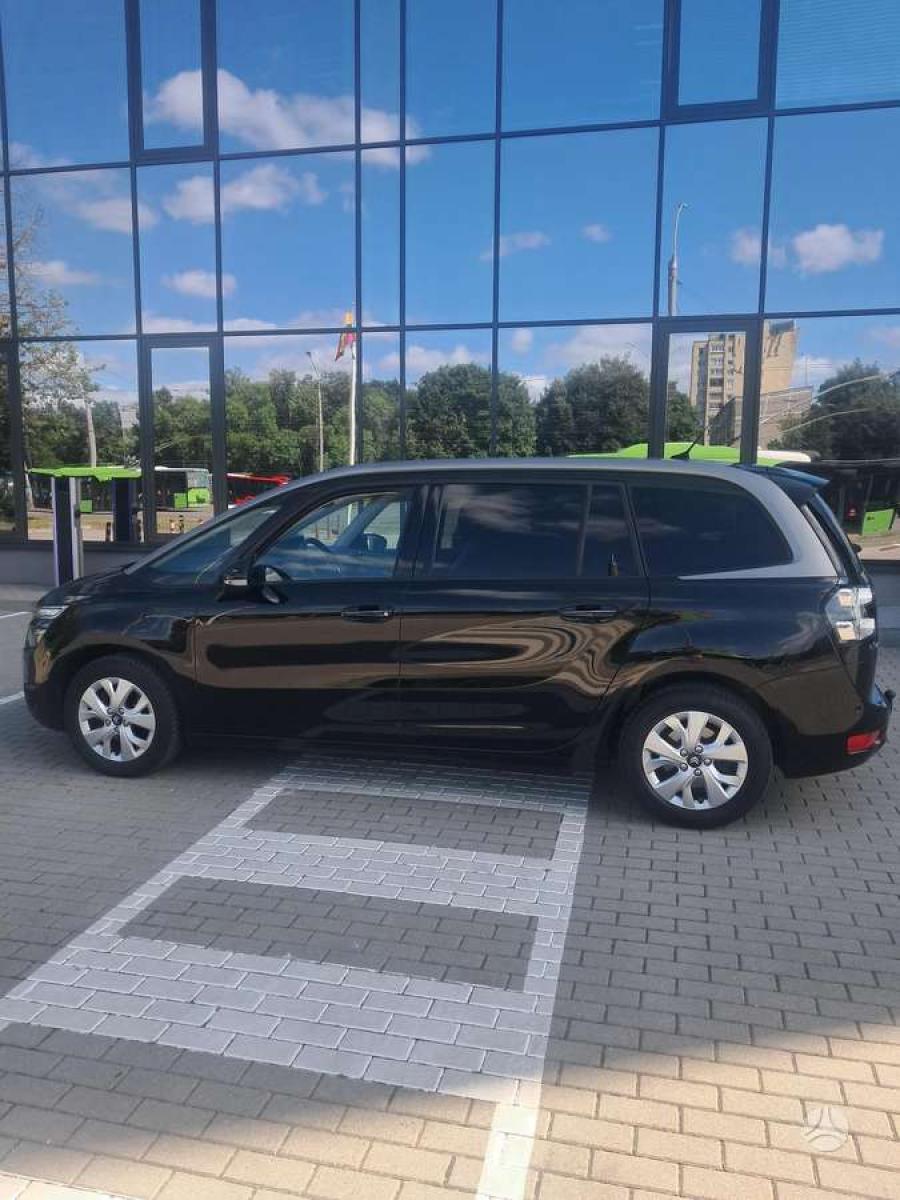 Melns Citroen Grand C4 Picasso 2017 Kauņa, ar dzinēja tilpumu 1.60 L un nobraukumu 252 tūkst. km par 6250 €, foto 14 vietnē AUTOMOTO.COM.LV