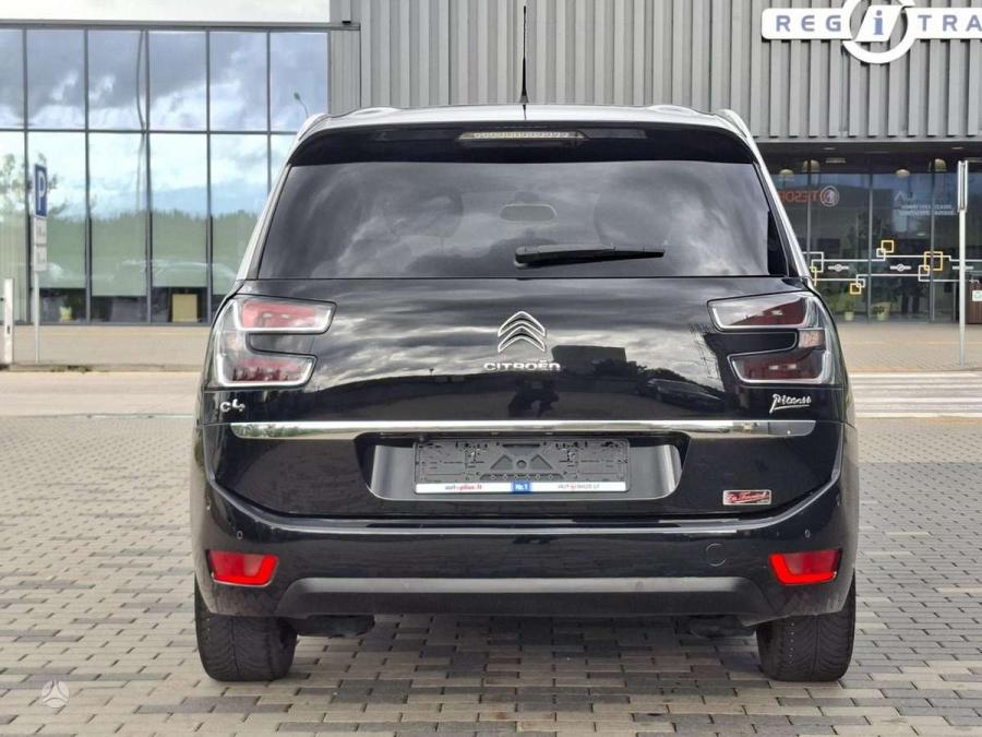 Melns Citroen Grand C4 Picasso 2017 Šauļi, ar dzinēja tilpumu 1.60 L un nobraukumu 223 tūkst. km par 6600 €, foto 7 vietnē AUTOMOTO.COM.LV