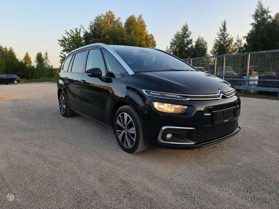 Melns Citroen Grand C4 Picasso 2018 Pakruojis, ar dzinēja tilpumu 2.00 L un nobraukumu 219 tūkst. km par 6800 €, foto 3 vietnē AUTOMOTO.COM.LV