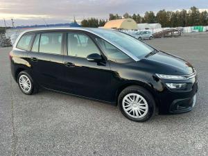 Black Citroen Grand C4 Picasso 2018 in Kaunas, with an engine capacity of 1.56 L and mileage of 320 thousand km for 4899 €, photo 9 on AUTOMOTO.COM.LV
