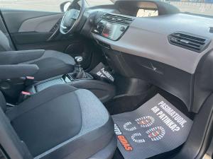 Black Citroen Grand C4 Picasso 2018 in Kaunas, with an engine capacity of 1.56 L and mileage of 320 thousand km for 4899 €, photo 19 on AUTOMOTO.COM.LV