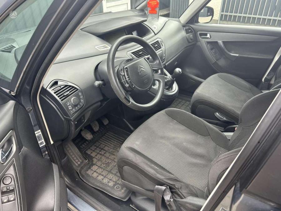Zils Citroen Grand C4 Picasso 2007 Tauragė, ar dzinēja tilpumu 1.56 L un nobraukumu 322 tūkst. km par 1200 €, foto 8 vietnē AUTOMOTO.COM.LV