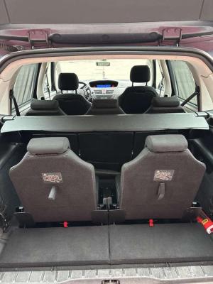 Zils Citroen Grand C4 Picasso 2007 Kauņa, ar dzinēja tilpumu 2.00 L un nobraukumu 266 tūkst. km par 1150 €, foto 10 vietnē AUTOMOTO.COM.LV