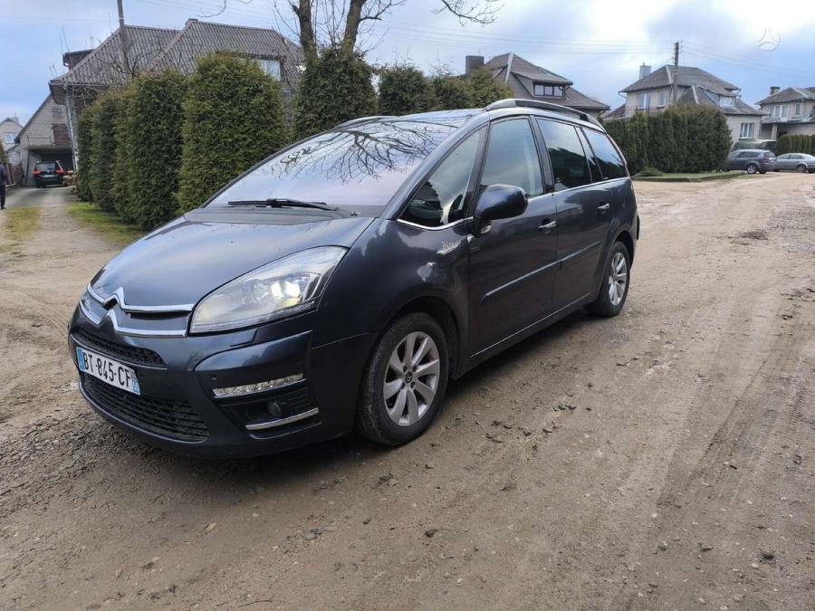 Zils Citroen Grand C4 Picasso 2011 Tauragė, ar dzinēja tilpumu 2.00 L un nobraukumu 243 tūkst. km par 2400 €, foto 3 vietnē AUTOMOTO.COM.LV
