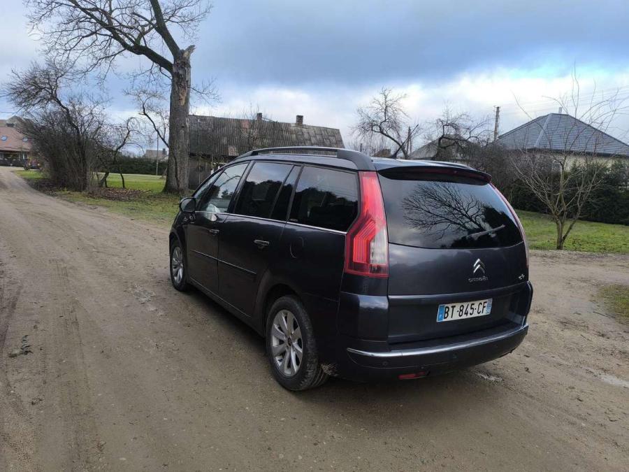 Zils Citroen Grand C4 Picasso 2011 Tauragė, ar dzinēja tilpumu 2.00 L un nobraukumu 243 tūkst. km par 2400 €, foto 5 vietnē AUTOMOTO.COM.LV