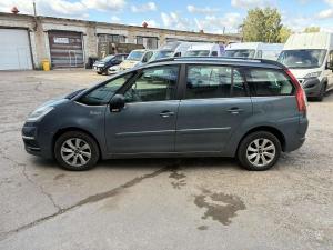 Blue Citroen Grand C4 Picasso 2011 in Siauliai, with an engine capacity of 1.56 L and mileage of 235 thousand km for 2350 €, photo 3 on AUTOMOTO.COM.LV