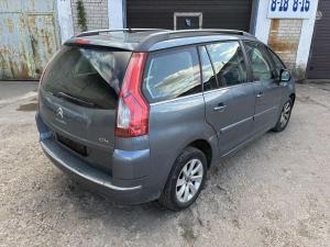 Blue Citroen Grand C4 Picasso 2011 in Siauliai, with an engine capacity of 1.56 L and mileage of 235 thousand km for 2350 €, photo 6 on AUTOMOTO.COM.LV