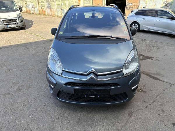 Zils Citroen Grand C4 Picasso 2011 Šauļi, ar dzinēja tilpumu 1.56 L un nobraukumu 235 tūkst. km par 2350 €, foto 8 vietnē AUTOMOTO.COM.LV