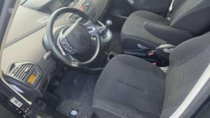 Blue Citroen Grand C4 Picasso 2012 in Kaunas, with an engine capacity of 1.56 L and mileage of 286 thousand km for 3450 €, photo 11 on AUTOMOTO.COM.LV