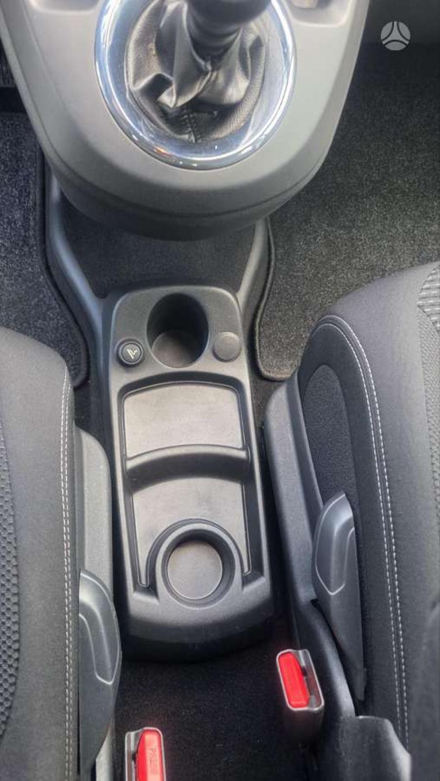 Blue Citroen Grand C4 Picasso 2012 in Kaunas, with an engine capacity of 1.56 L and mileage of 286 thousand km for 3450 €, photo 15 on AUTOMOTO.COM.LV