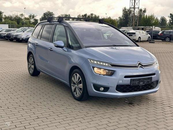 Blue Citroen Grand C4 Picasso 2013 in Marijampole, with an engine capacity of 1.56 L and mileage of 164 thousand km for 4700 €, photo 3 on AUTOMOTO.COM.LV