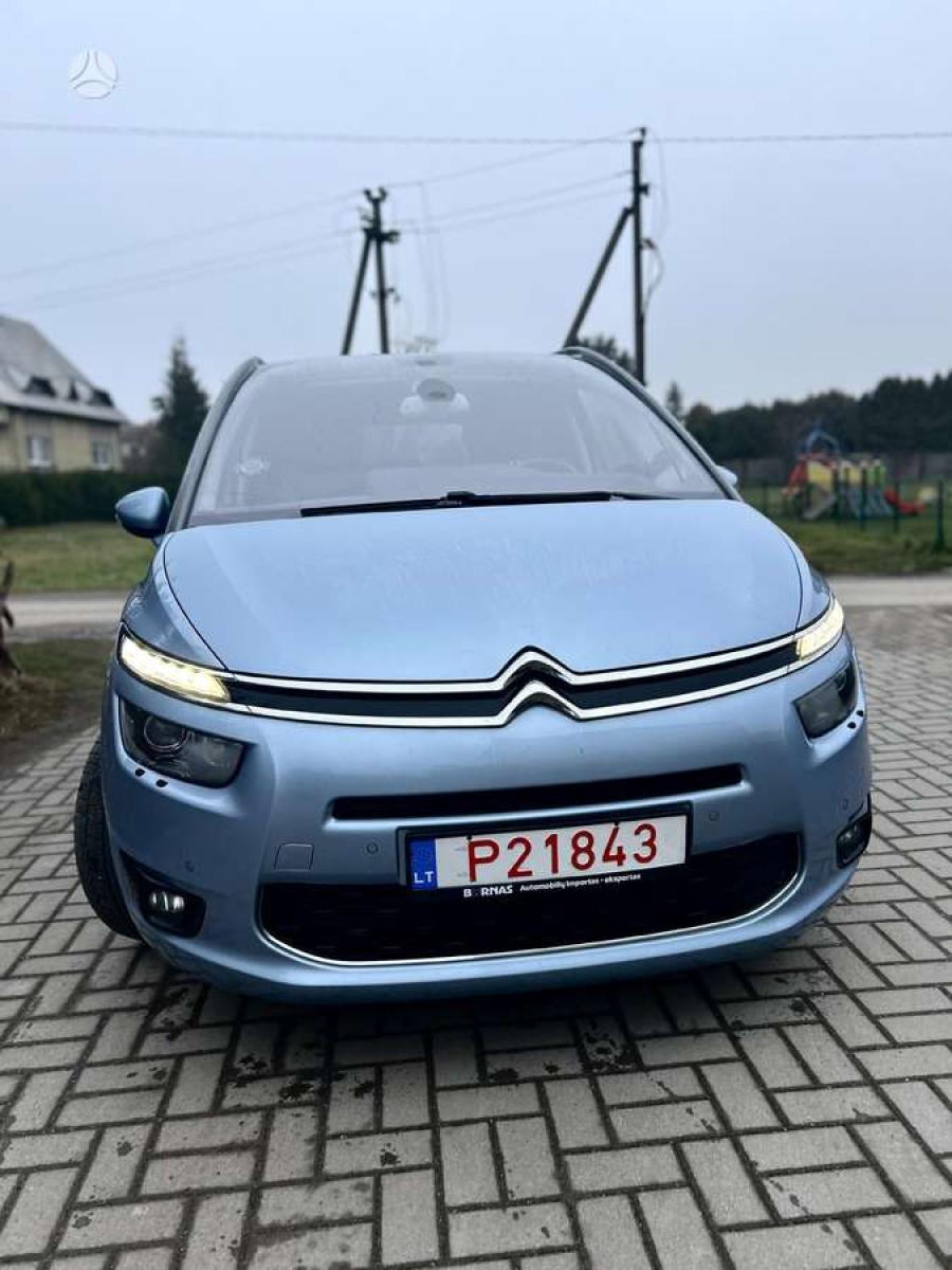 Blue Citroen Grand C4 Picasso 2014 in Kaunas, with an engine capacity of 2.00 L and mileage of 289 thousand km for 6300 €, photo 5 on AUTOMOTO.COM.LV