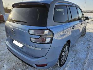 Blue Citroen Grand C4 Picasso 2014 in Taurage, with an engine capacity of 2.00 L and mileage of 252 thousand km for 6600 €, photo 3 on AUTOMOTO.COM.LV