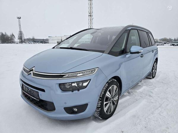Blue Citroen Grand C4 Picasso 2014 in Marijampole, with an engine capacity of 1.56 L and mileage of 282 thousand km for 5500 €, photo 1 on AUTOMOTO.COM.LV