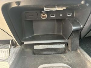 Zils Citroen Grand C4 Picasso 2014 Tauragė, ar dzinēja tilpumu 2.00 L un nobraukumu 239 tūkst. km par 6200 €, foto 19 vietnē AUTOMOTO.COM.LV