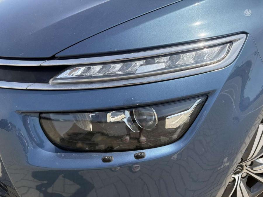 Zils Citroen Grand C4 Picasso 2014 Tauragė, ar dzinēja tilpumu 2.00 L un nobraukumu 239 tūkst. km par 6200 €, foto 25 vietnē AUTOMOTO.COM.LV