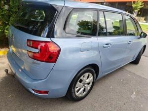 Zils Citroen Grand C4 Picasso 2014 Klaipėda, ar dzinēja tilpumu 1.56 L un nobraukumu 232 tūkst. km par 3999 €, foto 5 vietnē AUTOMOTO.COM.LV