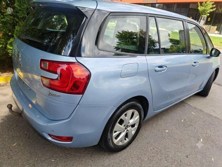 Zils Citroen Grand C4 Picasso 2014 Klaipėda, ar dzinēja tilpumu 1.56 L un nobraukumu 232 tūkst. km par 3999 €, foto 5 vietnē AUTOMOTO.COM.LV