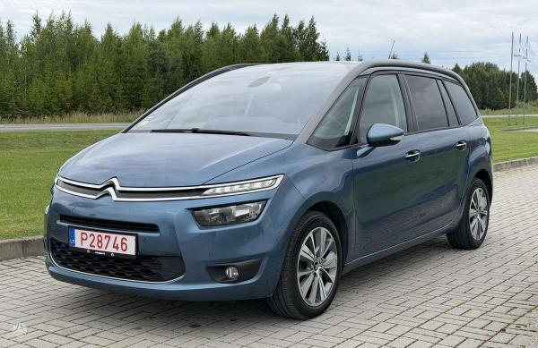 Blue Citroen Grand C4 Picasso 2014 in Raseiniai, with an engine capacity of 1.56 L and mileage of 234 thousand km for 4750 €, photo 5 on AUTOMOTO.COM.LV
