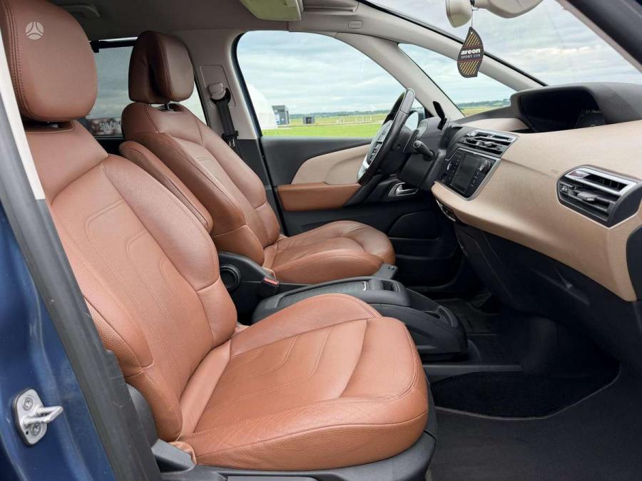 Zils Citroen Grand C4 Picasso 2014 Raseiniai, ar dzinēja tilpumu 1.56 L un nobraukumu 234 tūkst. km par 4750 €, foto 33 vietnē AUTOMOTO.COM.LV