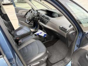 Zils Citroen Grand C4 Picasso 2014 Tauragė, ar dzinēja tilpumu 2.00 L un nobraukumu 240 tūkst. km par 6250 €, foto 22 vietnē AUTOMOTO.COM.LV
