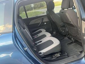 Blue Citroen Grand C4 Picasso 2014 in Radviliskis, with an engine capacity of 1.56 L and mileage of 200 thousand km for 5350 €, photo 10 on AUTOMOTO.COM.LV