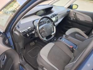 Zils Citroen Grand C4 Picasso 2014 Radviliškis, ar dzinēja tilpumu 1.60 L un nobraukumu 220 tūkst. km par 4650 €, foto 16 vietnē AUTOMOTO.COM.LV