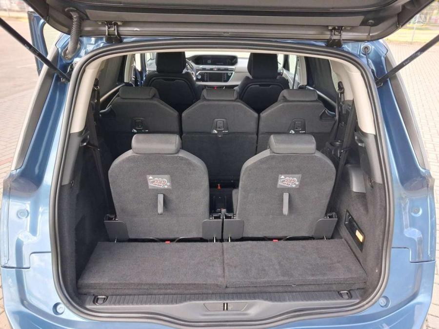 Zils Citroen Grand C4 Picasso 2014 Radviliškis, ar dzinēja tilpumu 1.60 L un nobraukumu 220 tūkst. km par 4650 €, foto 20 vietnē AUTOMOTO.COM.LV