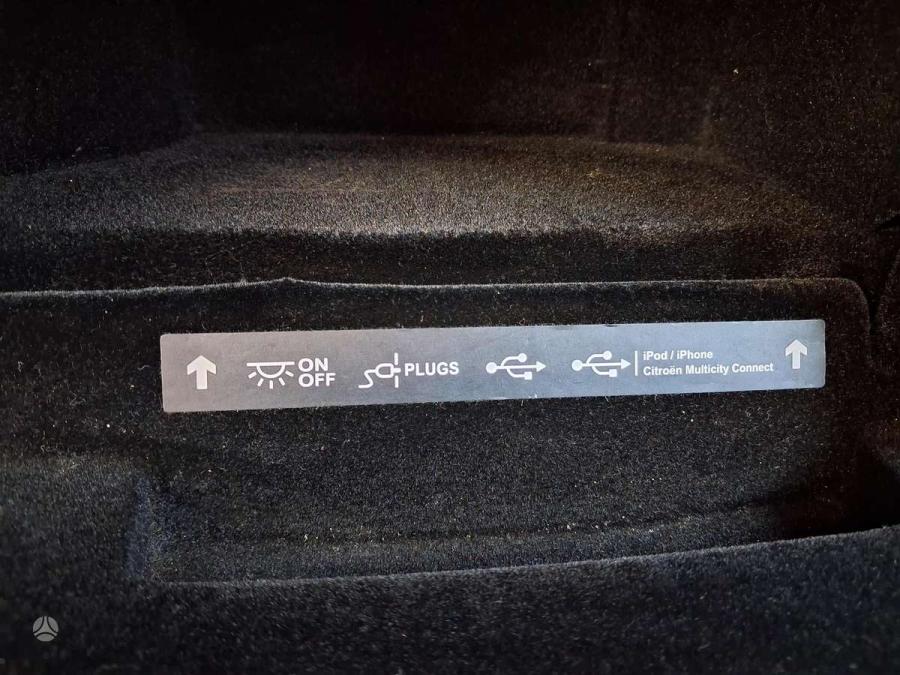 Zils Citroen Grand C4 Picasso 2014 Radviliškis, ar dzinēja tilpumu 1.60 L un nobraukumu 220 tūkst. km par 4650 €, foto 27 vietnē AUTOMOTO.COM.LV