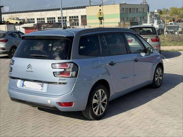 Blue Citroen Grand C4 Picasso 2015 in Taurage, with an engine capacity of 2.00 L and mileage of 323 thousand km for 4500 €, photo 4 on AUTOMOTO.COM.LV