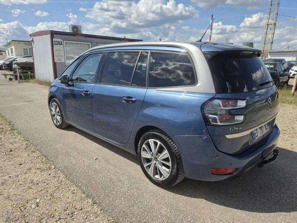 Zils Citroen Grand C4 Picasso 2016 Viļņa, ar dzinēja tilpumu 1.56 L un nobraukumu 260 tūkst. km par 6800 €, foto 4 vietnē AUTOMOTO.COM.LV