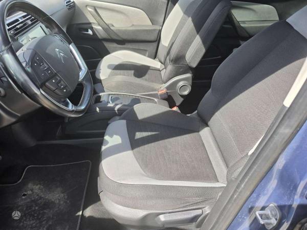 Zils Citroen Grand C4 Picasso 2016 Viļņa, ar dzinēja tilpumu 1.56 L un nobraukumu 260 tūkst. km par 6800 €, foto 10 vietnē AUTOMOTO.COM.LV