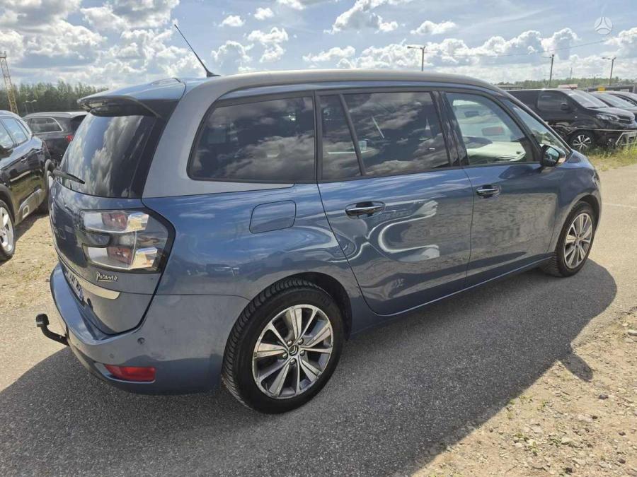 Blue Citroen Grand C4 Picasso 2016 in Vilnius, with an engine capacity of 1.56 L and mileage of 260 thousand km for 6800 €, photo 20 on AUTOMOTO.COM.LV
