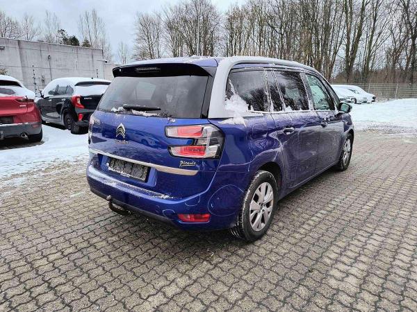 Zils Citroen Grand C4 Picasso 2018 Utena, ar dzinēja tilpumu 1.60 L un nobraukumu 130 tūkst. km par 7390 €, foto 3 vietnē AUTOMOTO.COM.LV